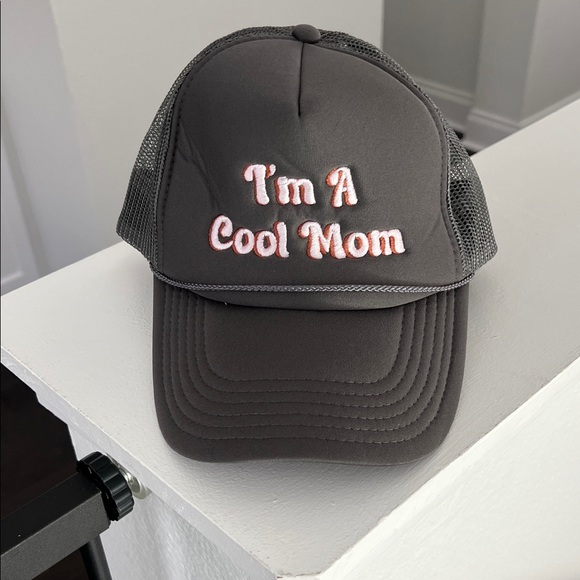 OTTO | Accessories | New Otto Gray Cap With Pink Details | Poshmark